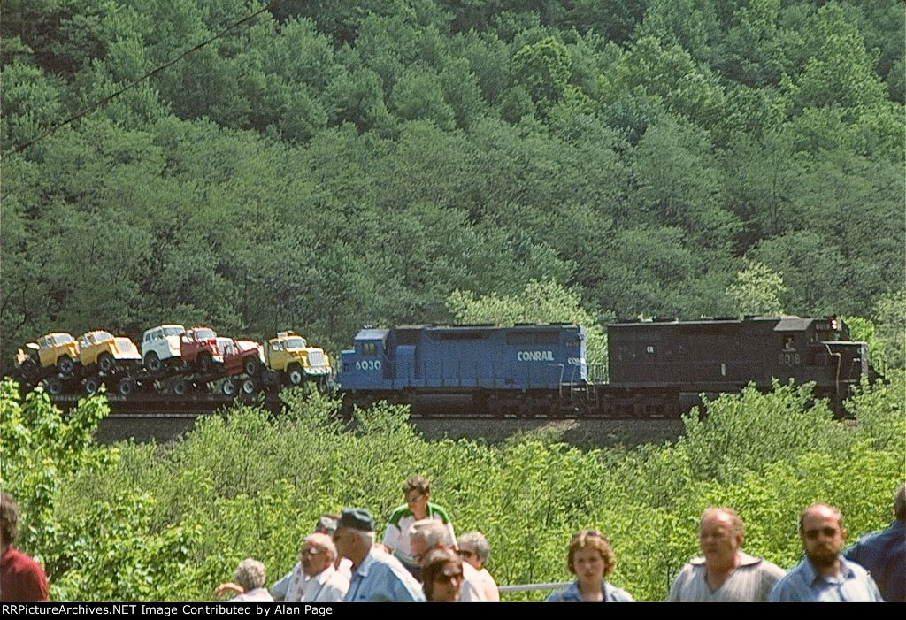 CR SD35's 6018 and 6030